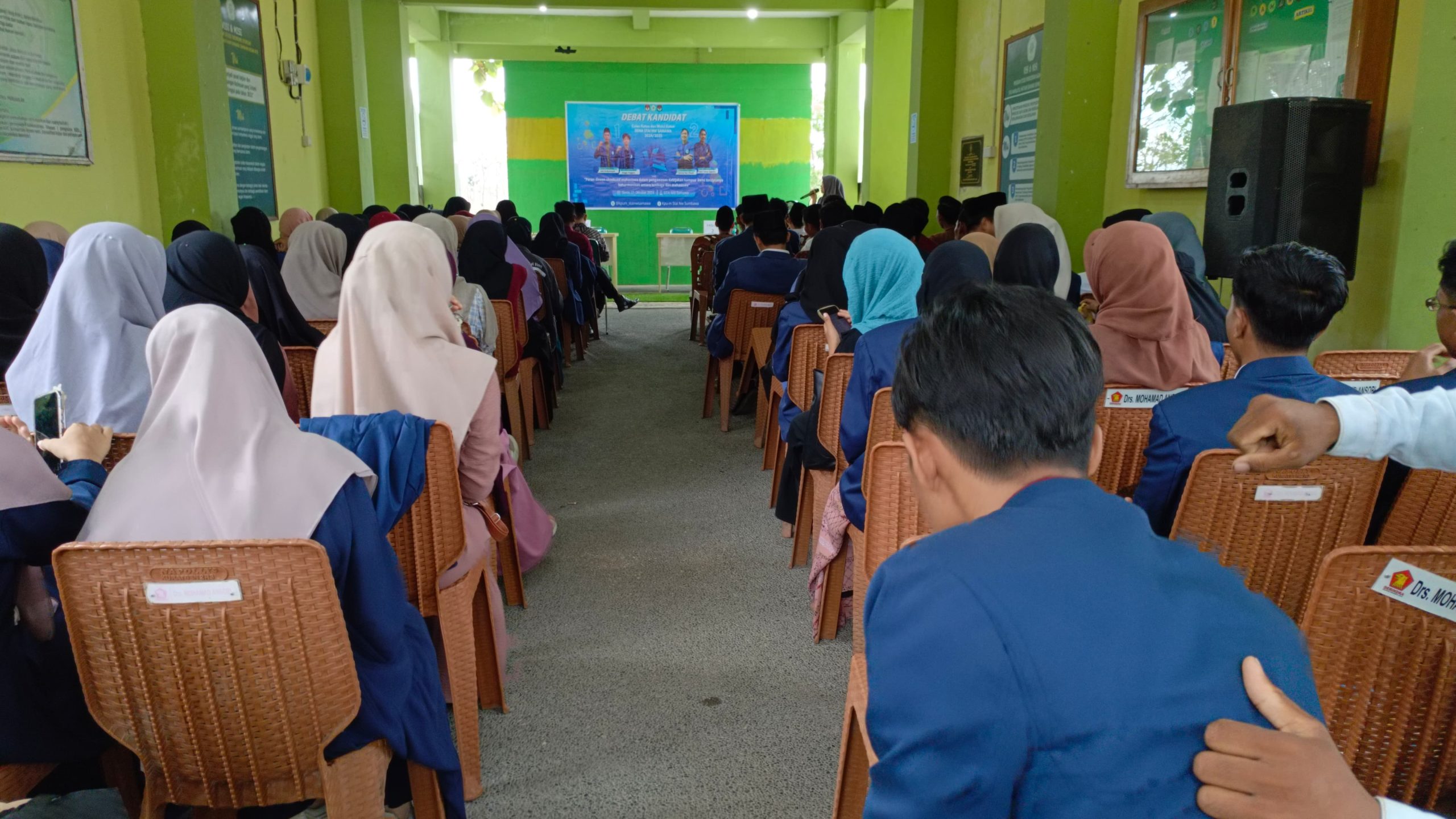 KPUM Gelar Debat Calon Ketua dan Wakil Ketua DEMA STAI NW Samawa 2024-2025. - STAI NW SAMAWA